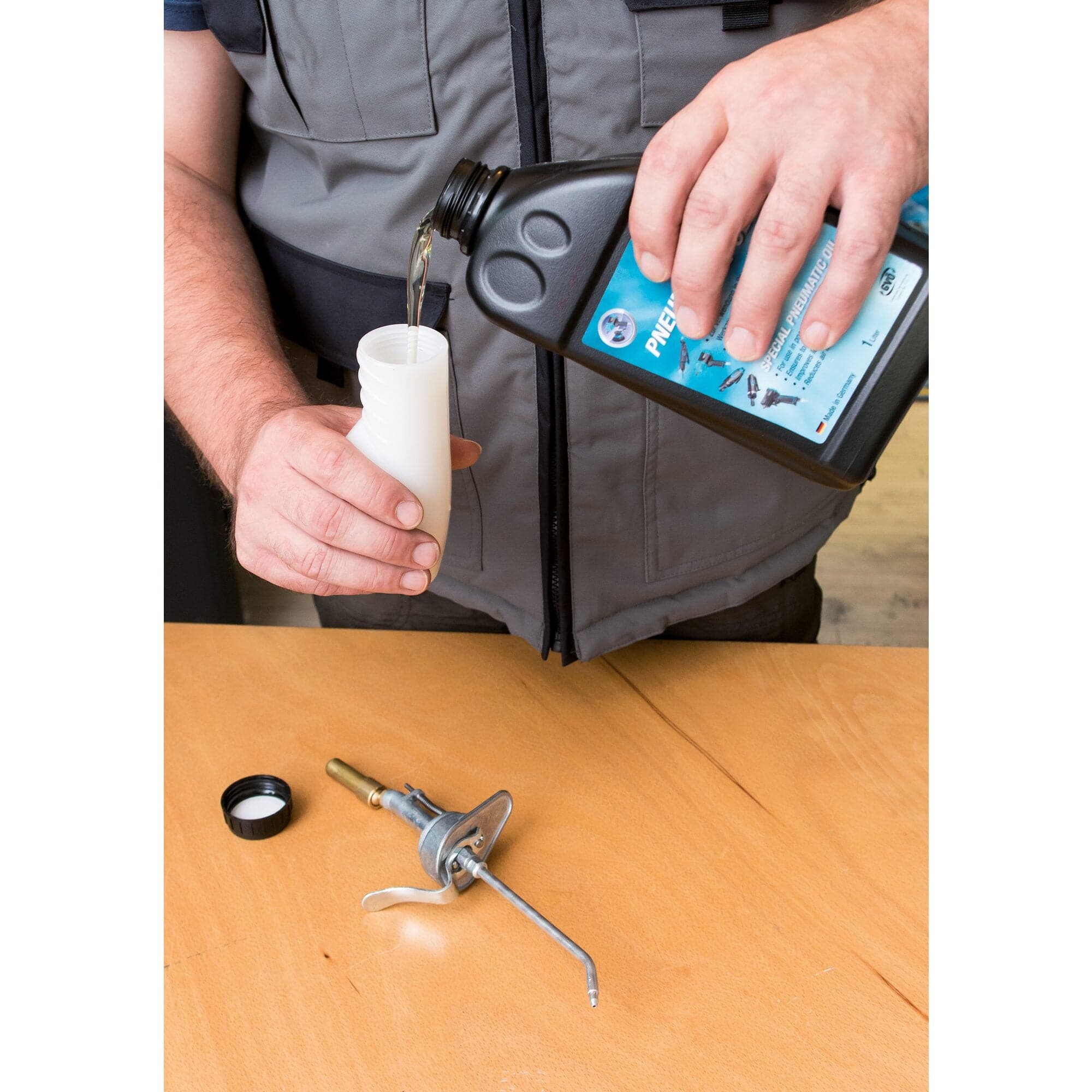 Pneumatik Spezial-Öl ∙ 1000 ml | MELTEC GmbH